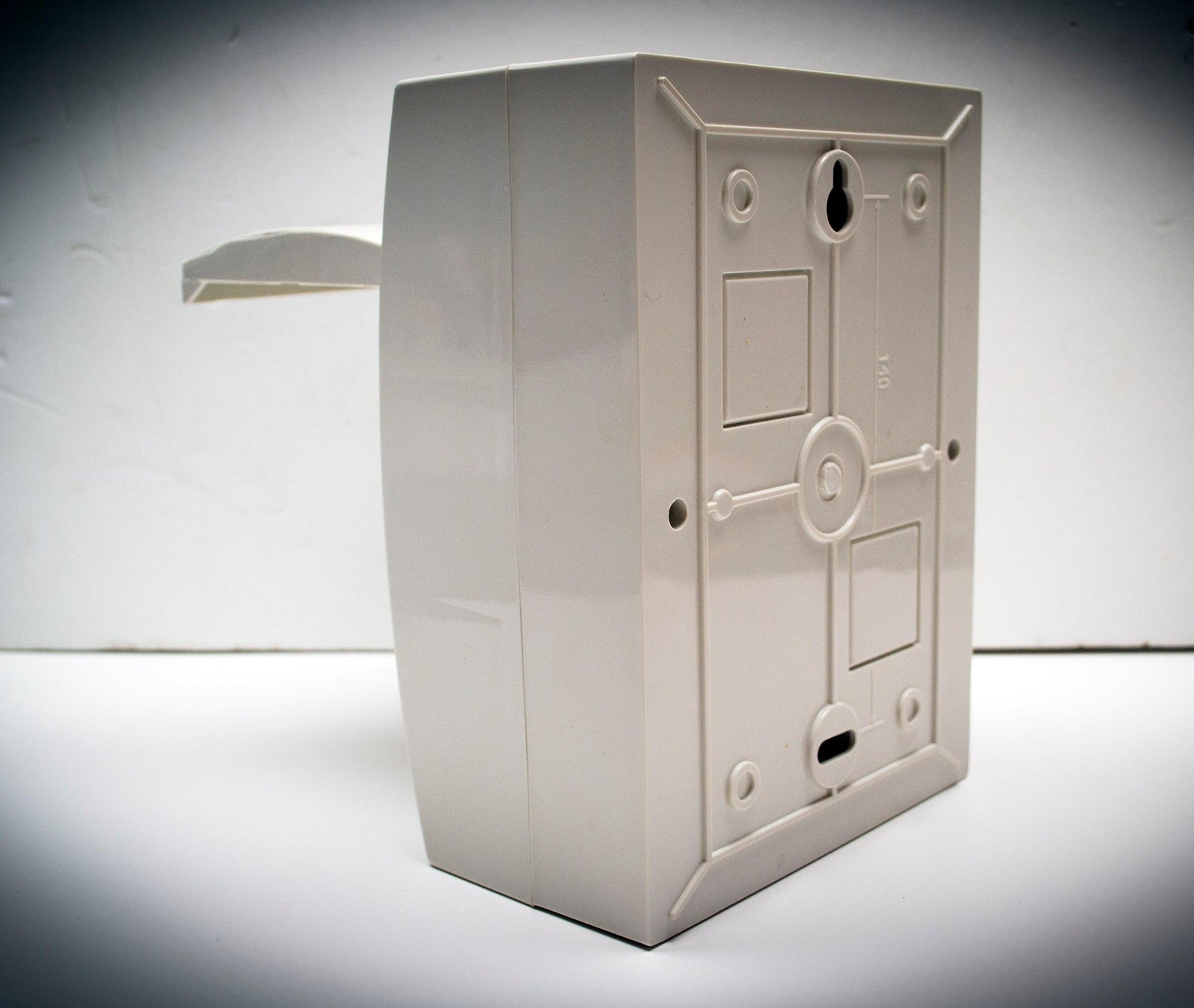 Switchboard 6 Way Caravan With 2 Switches | Eurotech NZ