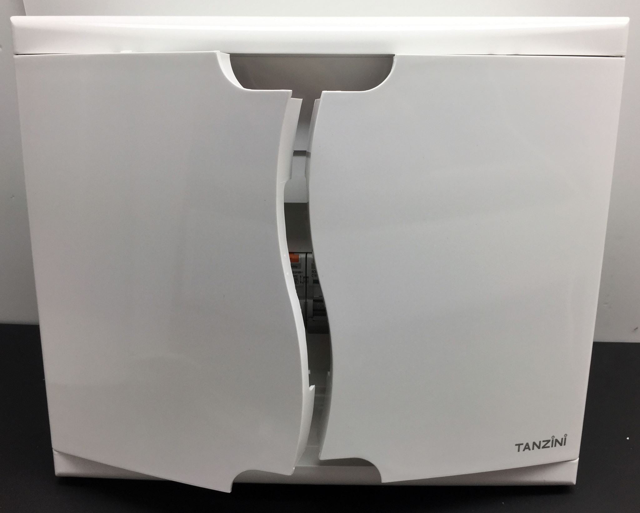 Tanzini 14-way Flush | Eurotech NZ